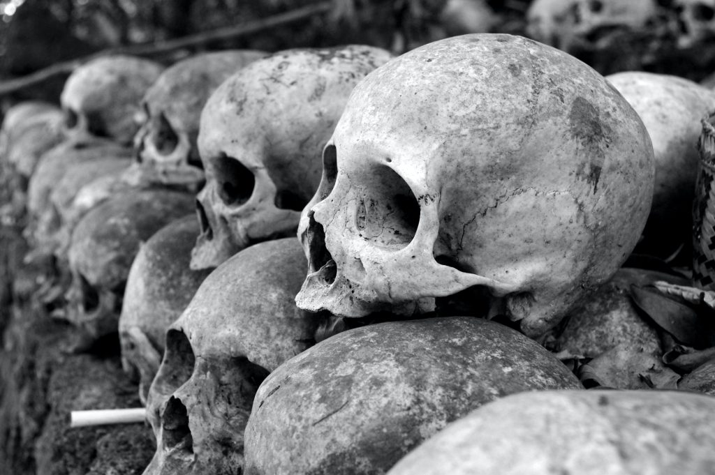 10 Horrifying Examples of Cannibalism Throughout History - Educational ...